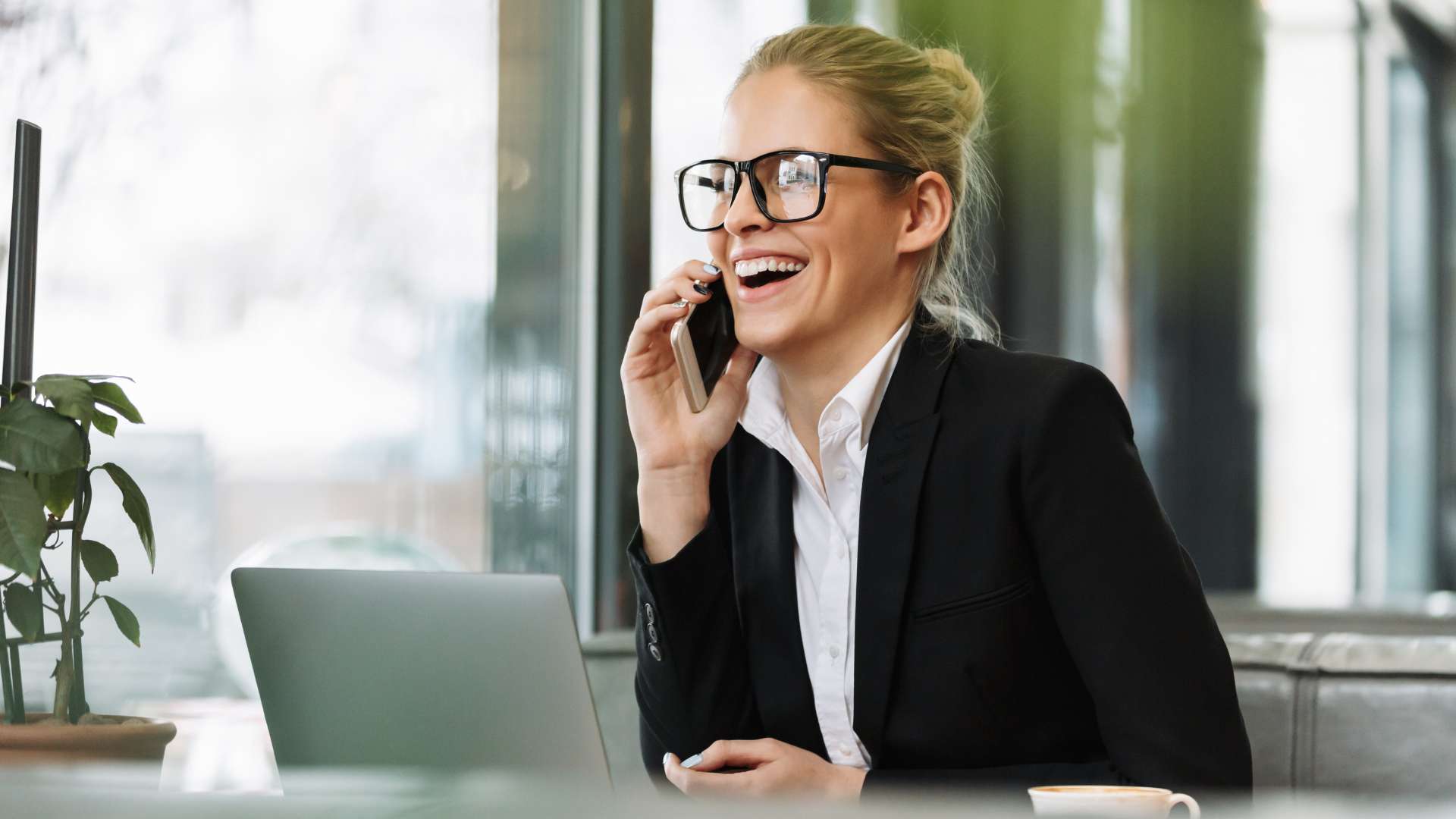 Risparmio VoIP aziendale: quanto risparmiano le PMI